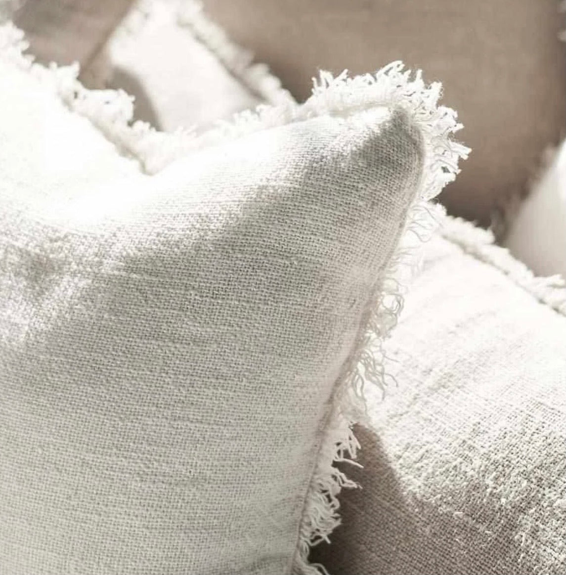 Rustic Linen Fringed Cushion Light – Ecoco